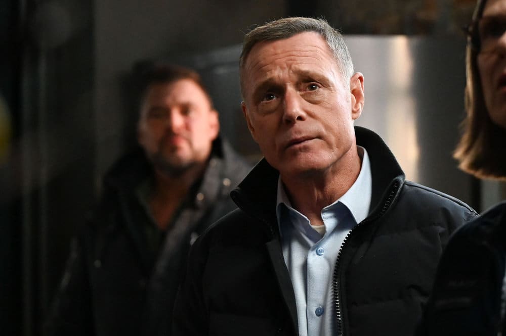 Chicago PD Season 10 Episode 16 Review: Deadlocked - TV Fanatic