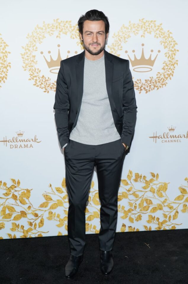 Tyler Hynes Talks Chimera, A Picture of Her, and How His Enthusiasts ...