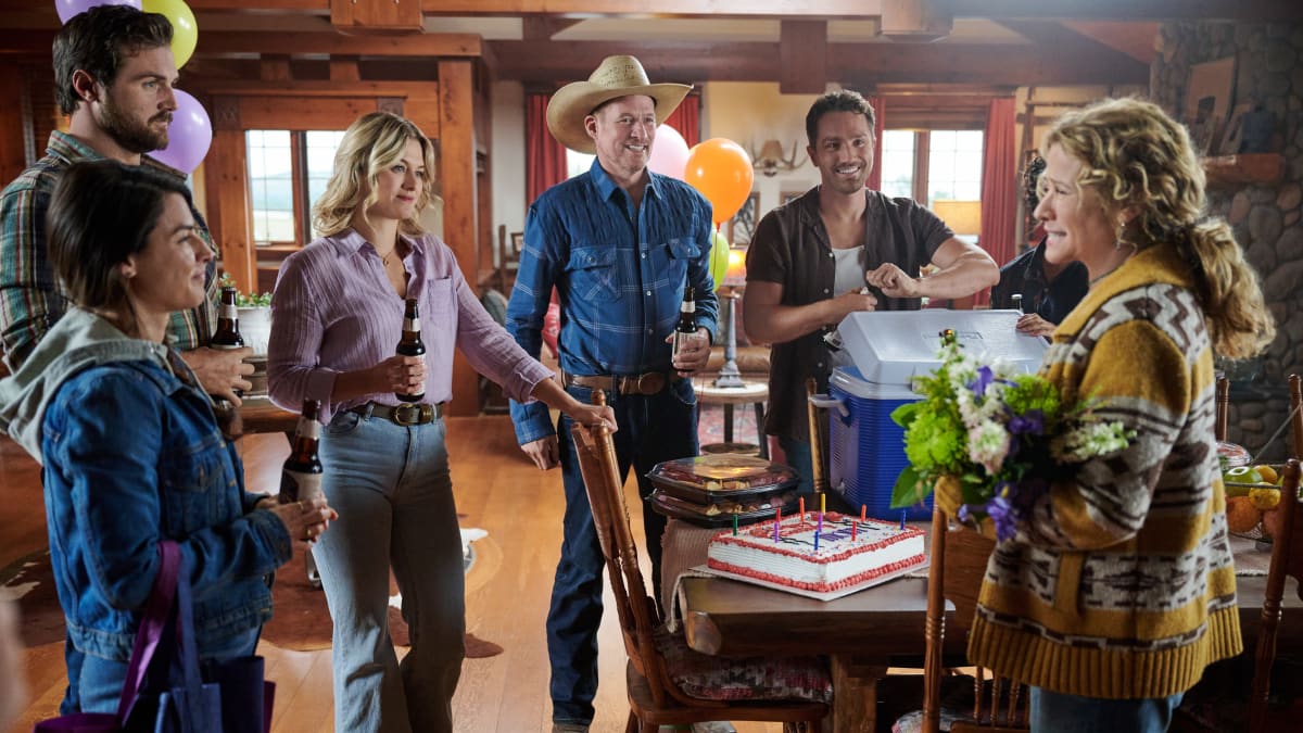 Ride Season 1 Episode 4 Recap: Estella - TV Fanatic