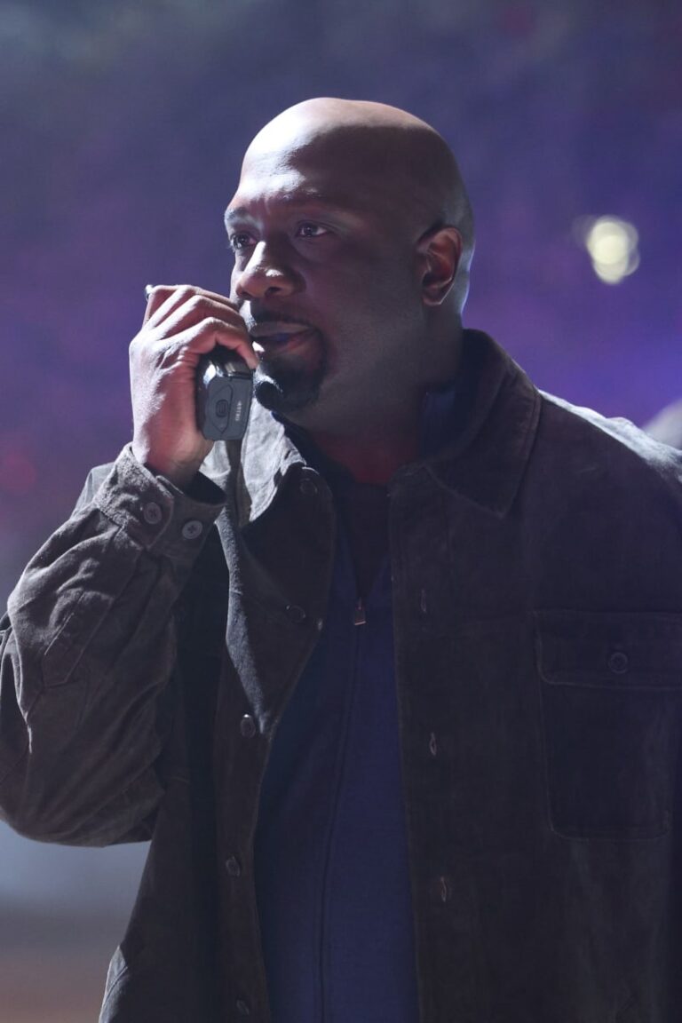 The Rookie Season 5 Episode 22 Review: Under Siege - TV Fanatic