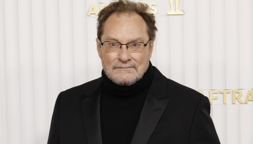 Stephen Root Talks Praise Petey, Career Highlights, That Precious Red ...