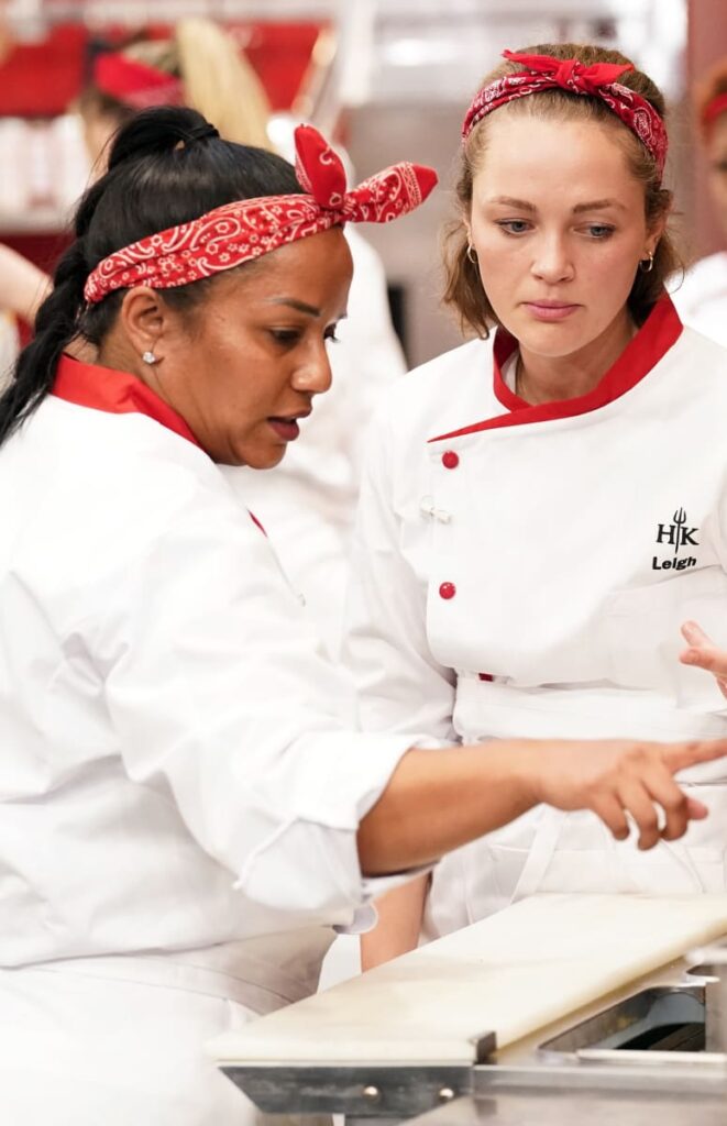 Hell's Kitchen Sneak Peek: The Red Team Experiences Ramsay's Wrath! - TV Fanatic