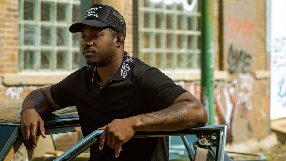 The goalpost has changed because I now have a dead FBI agent on my ...