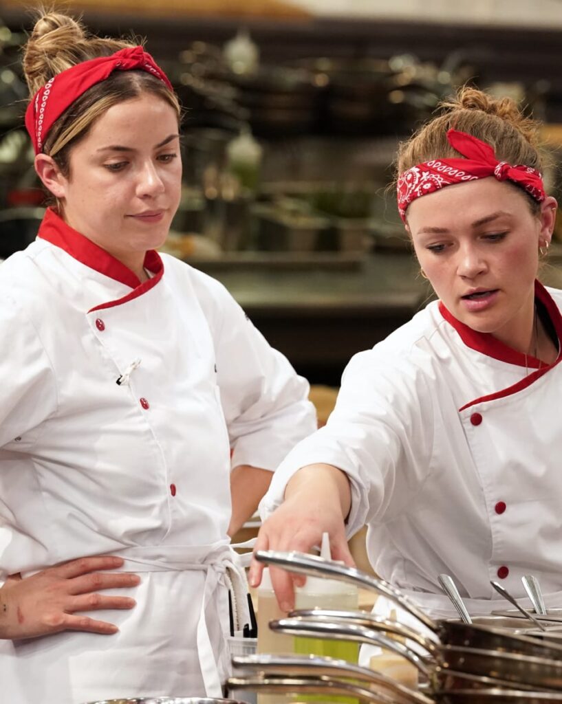 Hell's Kitchen Sneak Peek: Sandra Serves Up Sexy Scallops - TV Fanatic