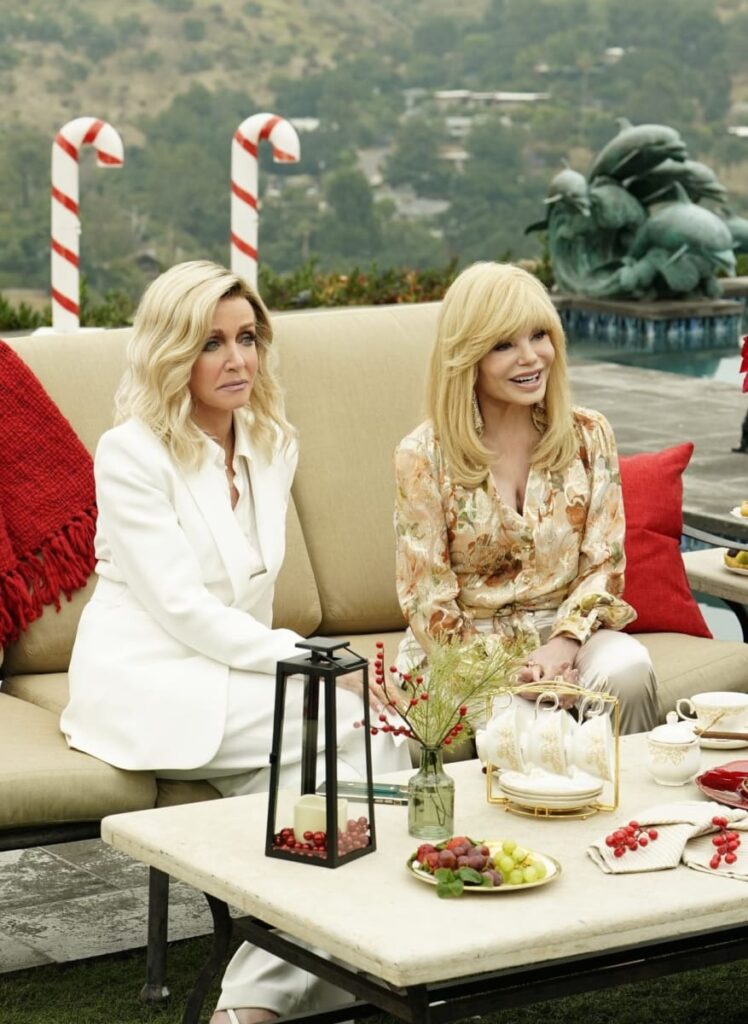 Ladies of the '80s: A Divas Christmas Review: Soap Icons, Sisterhood ...