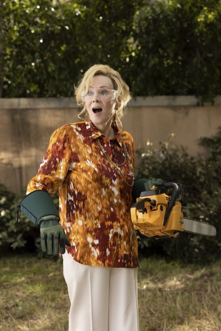 Breaking Down the Hacks Season 4 Finale: What Comes Next for Deborah ...