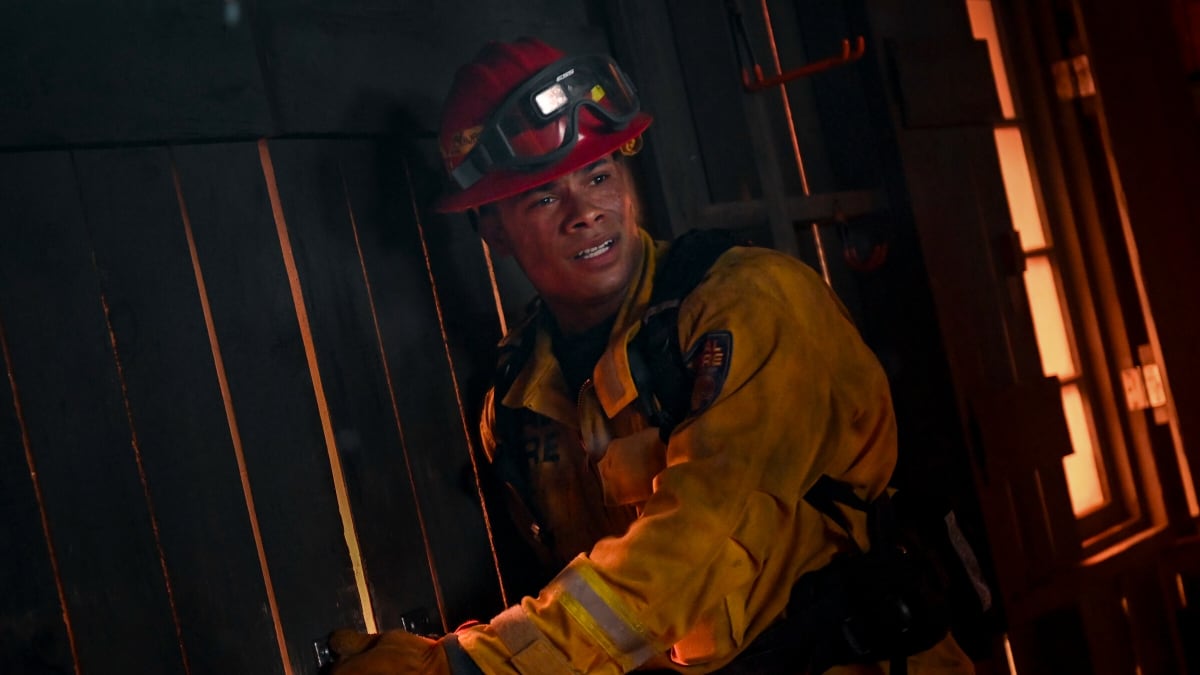 Fire Country's Jordan Calloway on Season 2, Jake's Evolution, and the ...