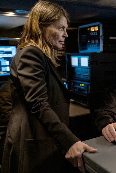 Resident Alien Season 3 Episode 8 Review: Homecoming - TV Fanatic