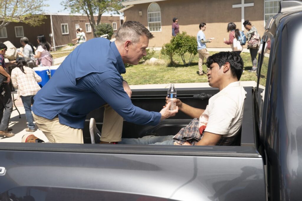 John Brotherton Talks 9-1-1 Role As Tim Nash & Bobby's Relationship ...