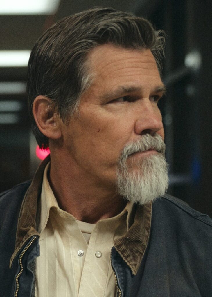 Outer Range Review: Anachronistic Events - TV Fanatic