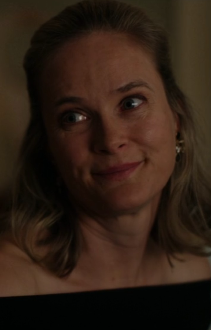 You have an awesome rack. You say rack. Really?!? - TV Fanatic