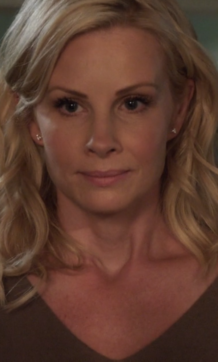 You have an awesome rack. You say rack. Really?!? - TV Fanatic