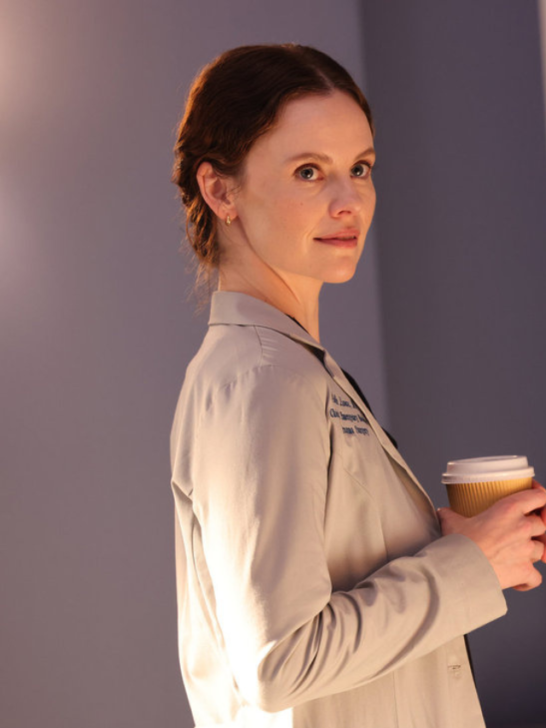 Chicago Med's Sarah Ramos Encourages Fans to Give Caitlin Lenox A ...