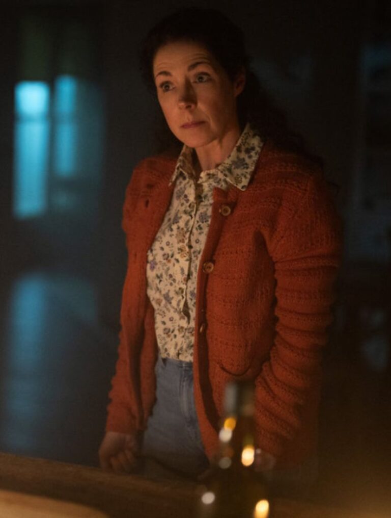 Teacup Season Premiere Review: The Blue Line of Death - TV Fanatic