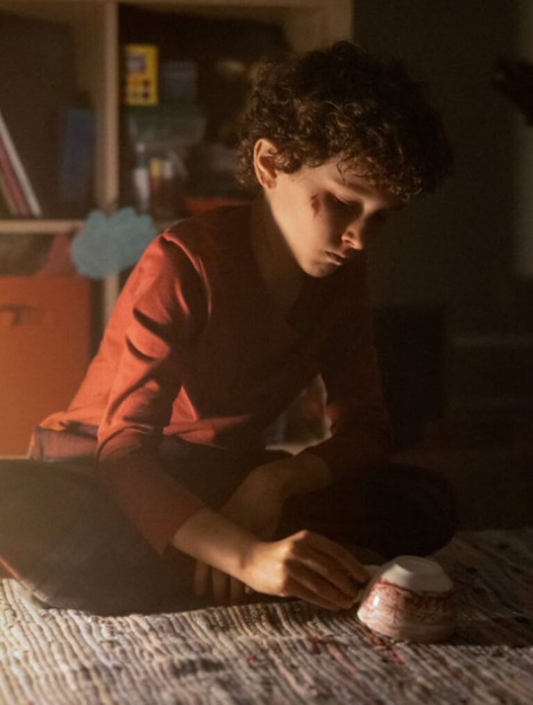 Teacup Season Premiere Review: The Blue Line of Death - TV Fanatic