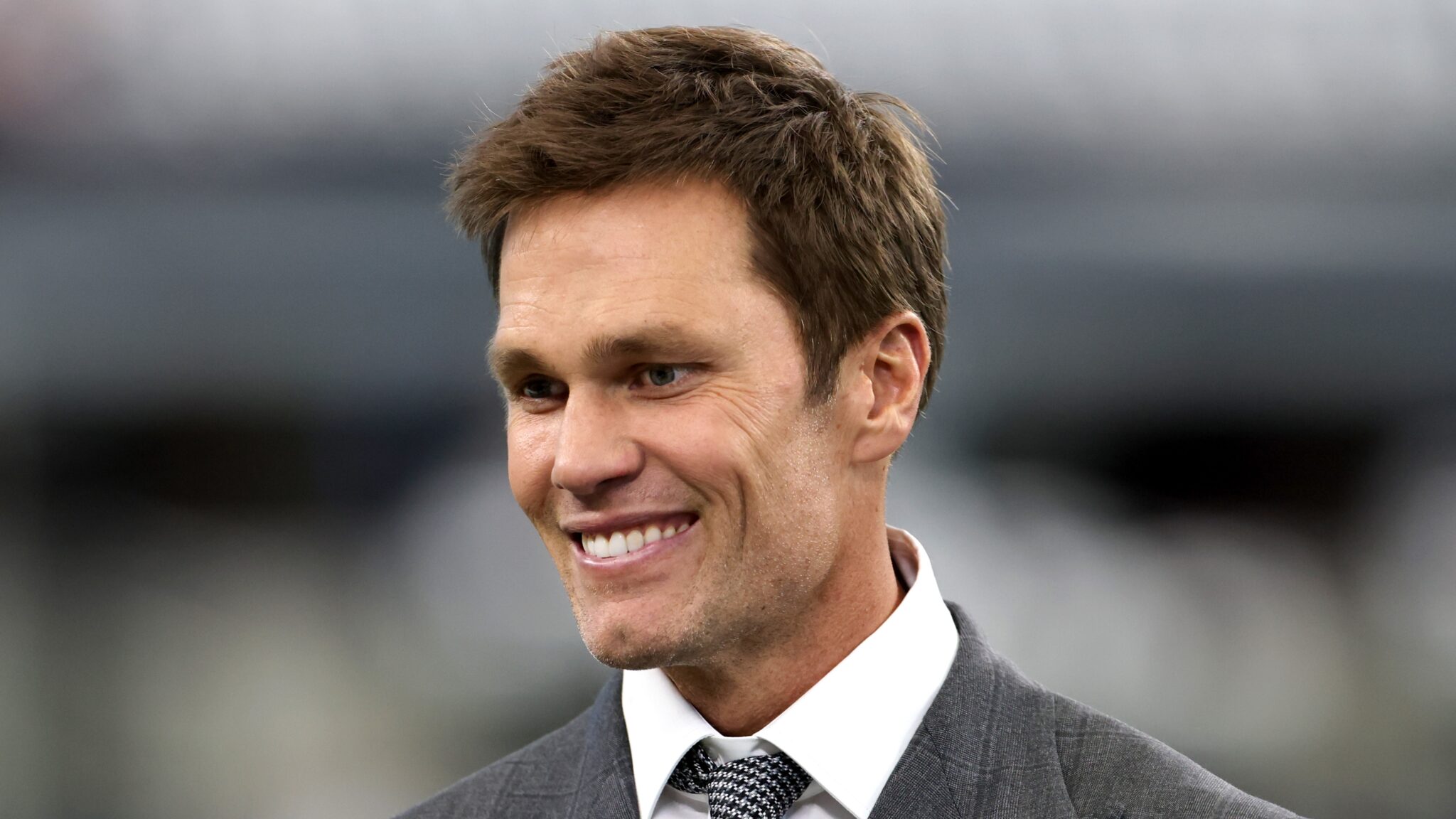 Tom Brady Is a Bad Announcer (And He Should Quit If He Becomes an Owner) - TV Fanatic