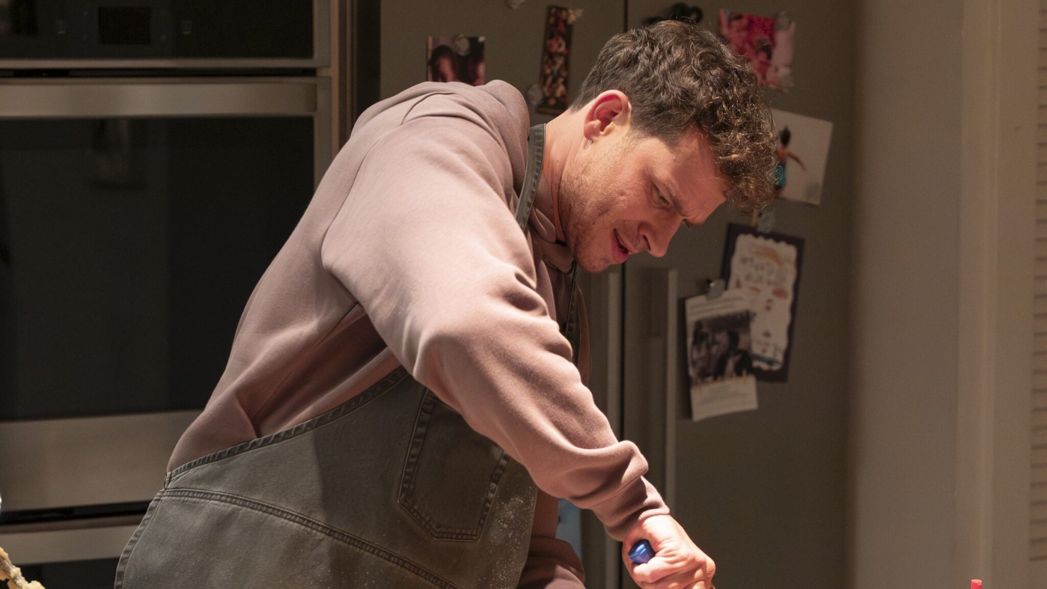 9-1-1 Showrunner Tim Minear Talks Athena's Rookie, Bobby's Hotshots ...