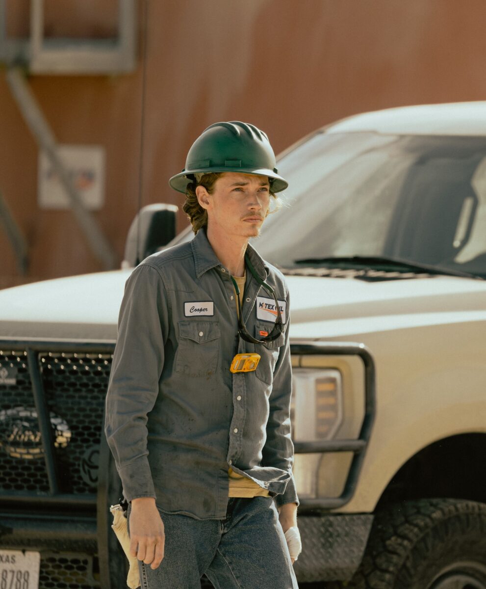 Jacob Lofland on Cooper’s Journey in Landman: “It’s Not Going to Be ...