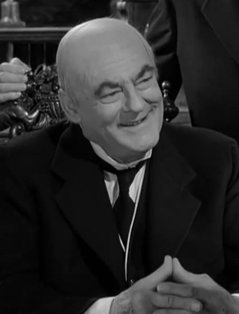 15 Christmas Movie Villains That Might Just Be Misunderstood - TV Fanatic