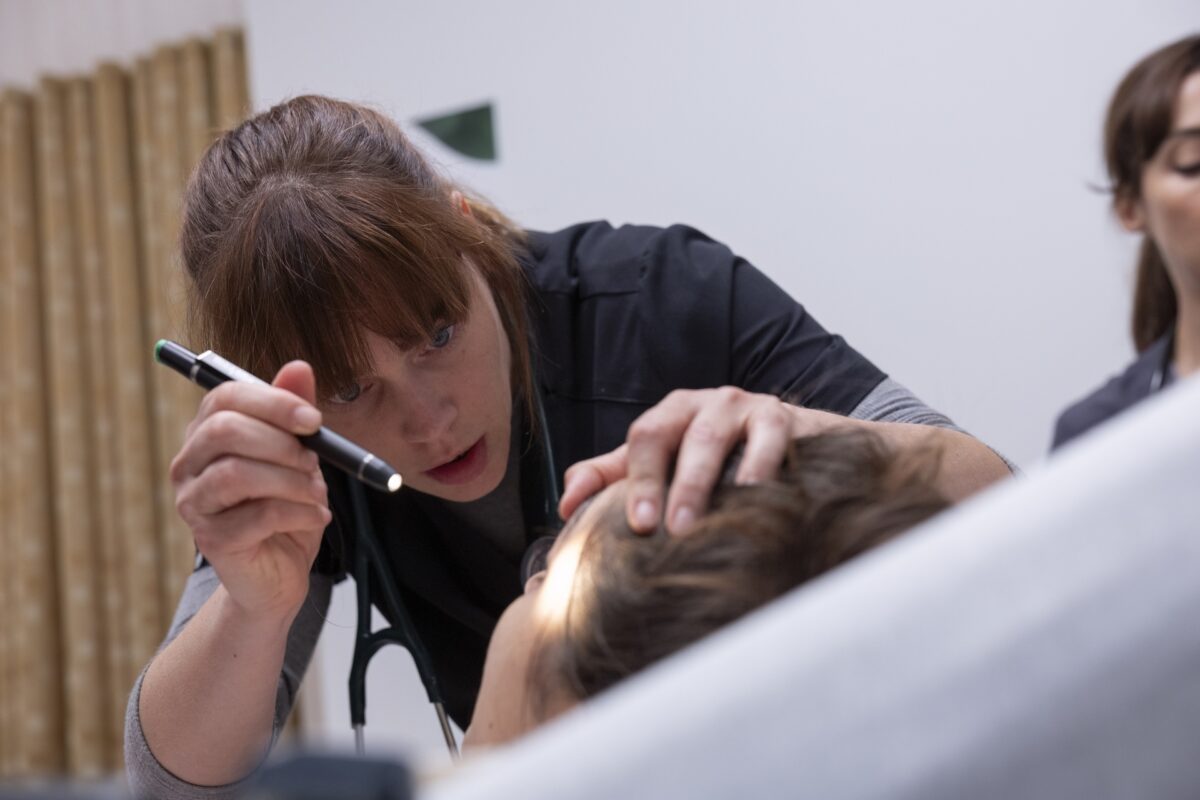 Fiona Dourif on The Pitt's Fast-Paced, Communal Experience, Getting a ...